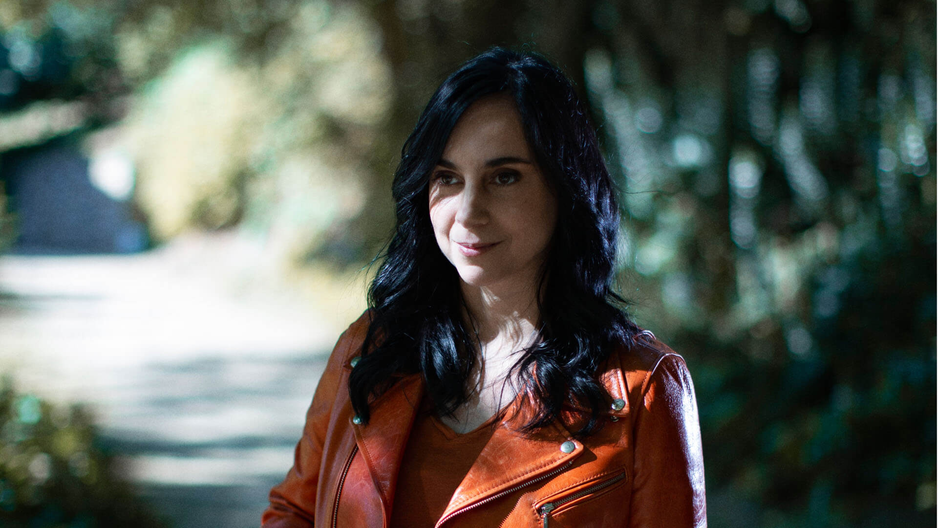Denise Despeyroux entona su Canción para volver a casa | Revista Godot